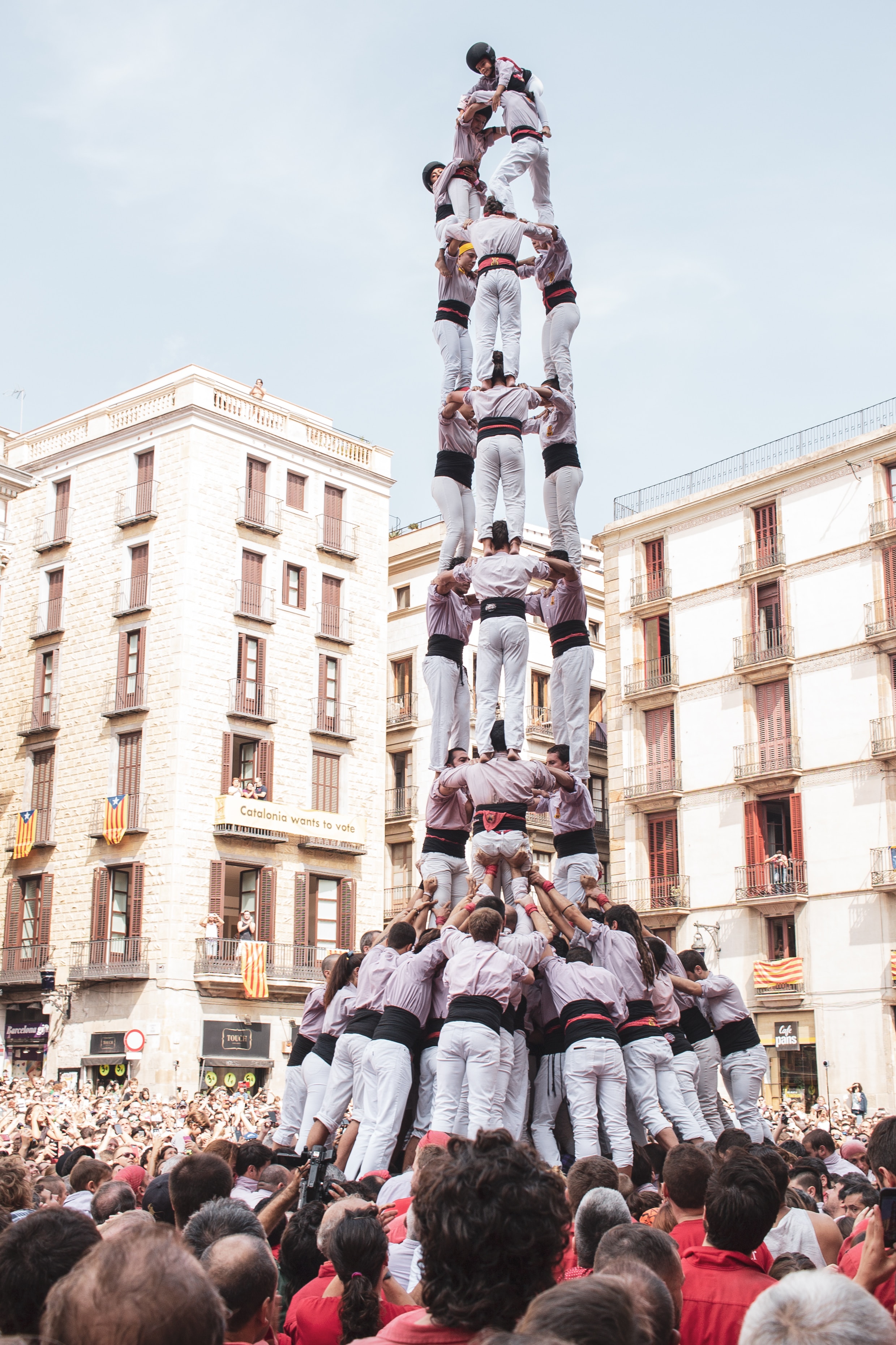 Castellers, una tradició molt catalana | Blog Hola Barcelona